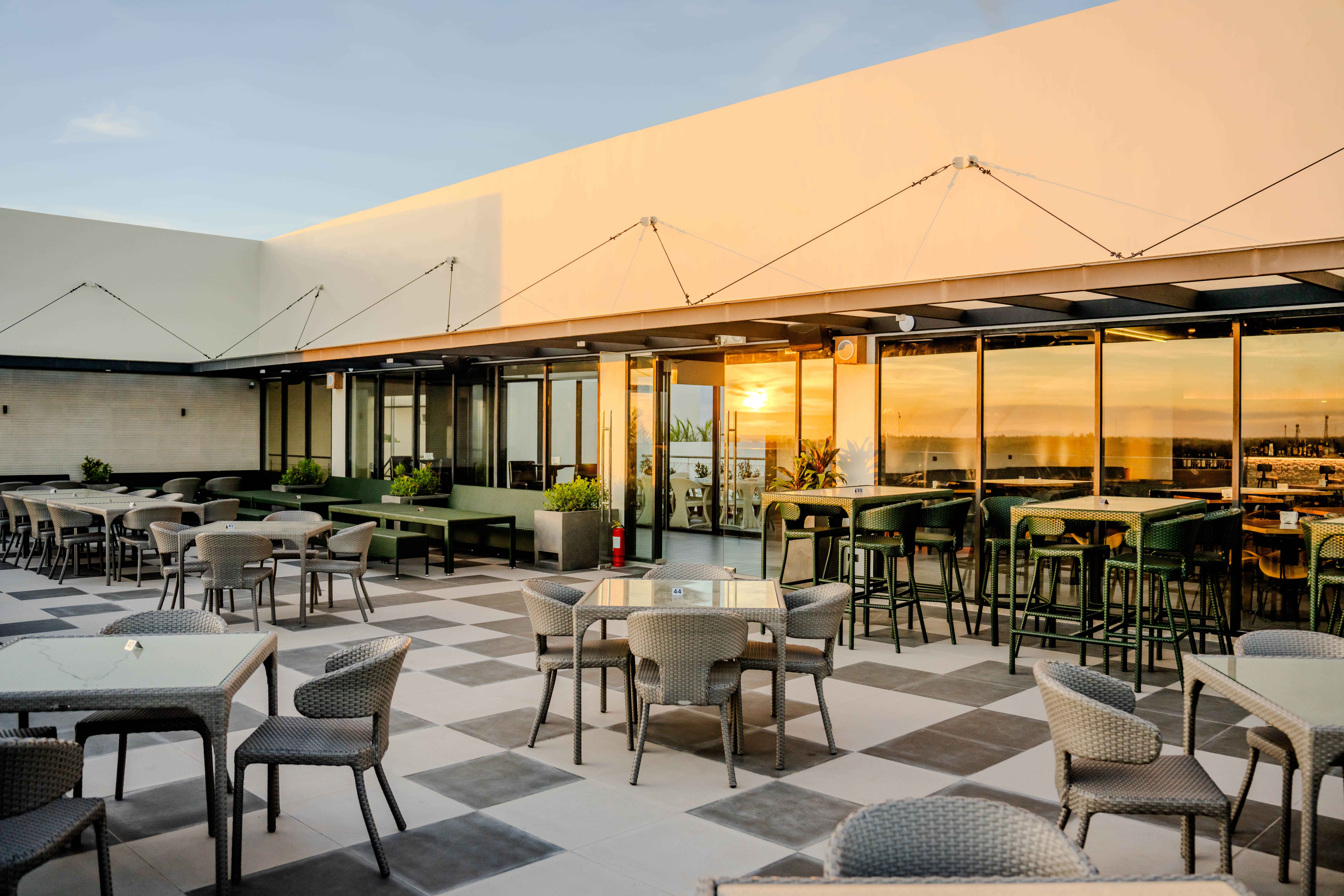 Facilities - Roy's Hotel and Convention Center