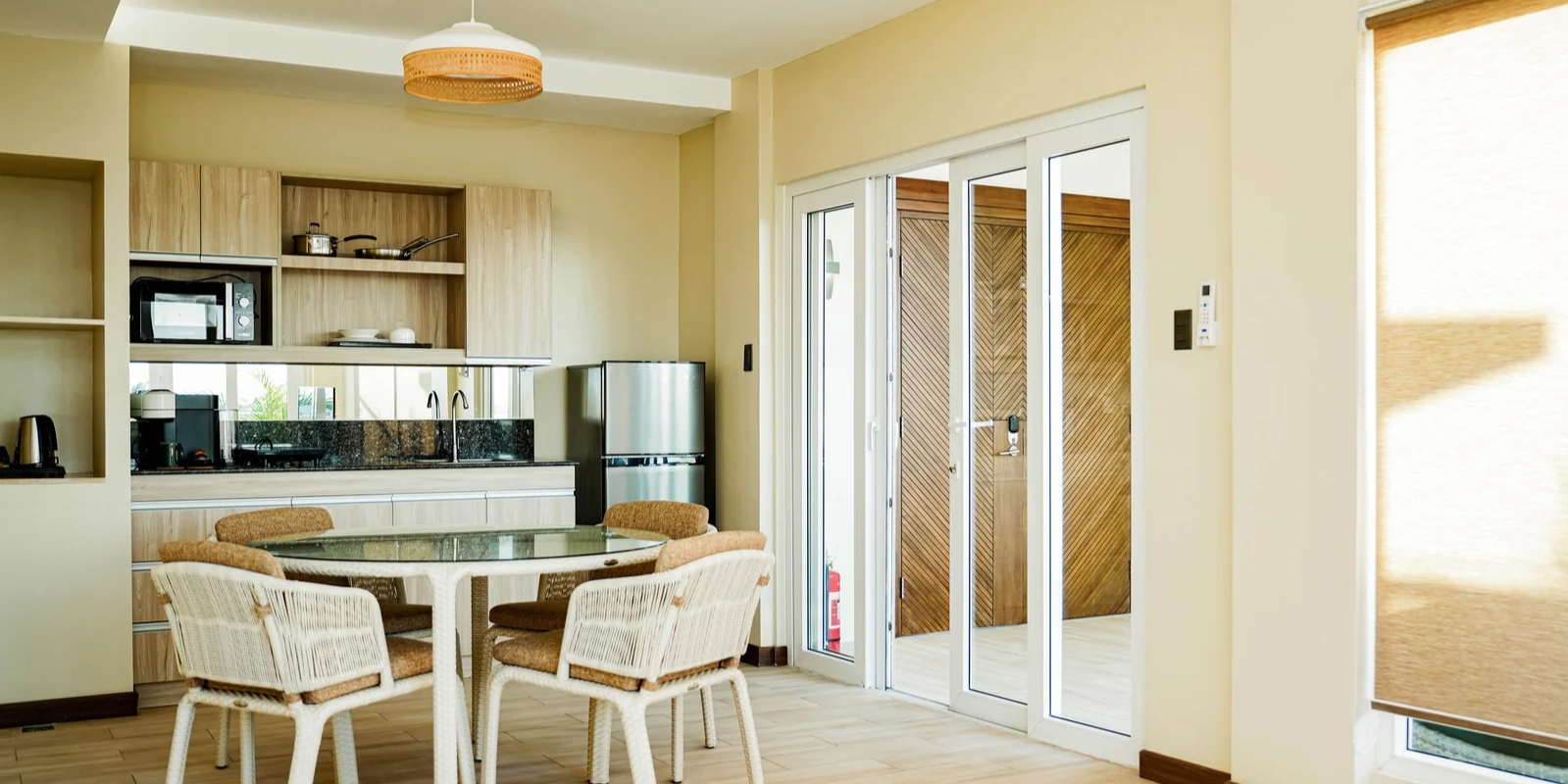 Rooms - Roy's Hotel and Convention Center